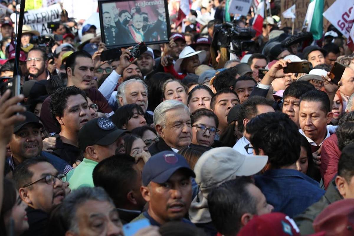 Así fue la marcha de AMLO por su cuarto año de gobierno